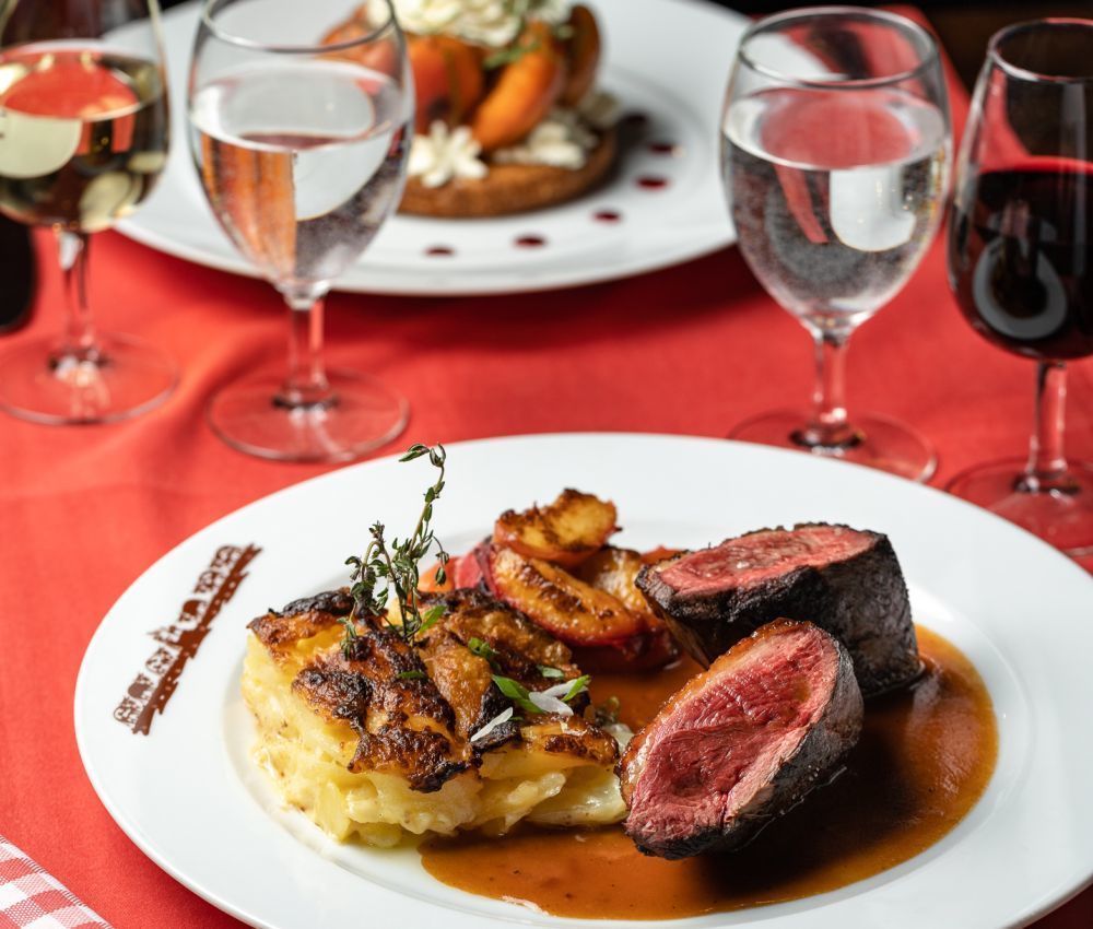 Hôtel Edelweiss Genève | Gastronomie suisse traditionnelle | Restaurant ...