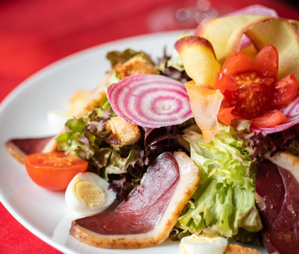 Edelweiss Restaurant - Enjoy the best fondues and raclettes in Geneva